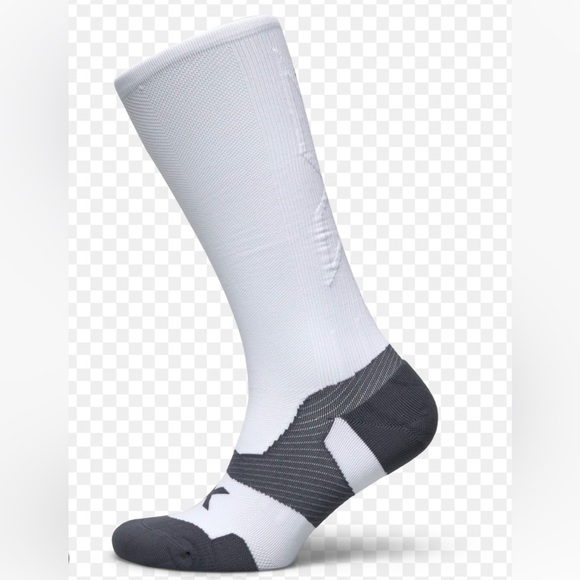 2xu | Underwear & Socks | 2xu Vectr Light Cushion Full Length ...